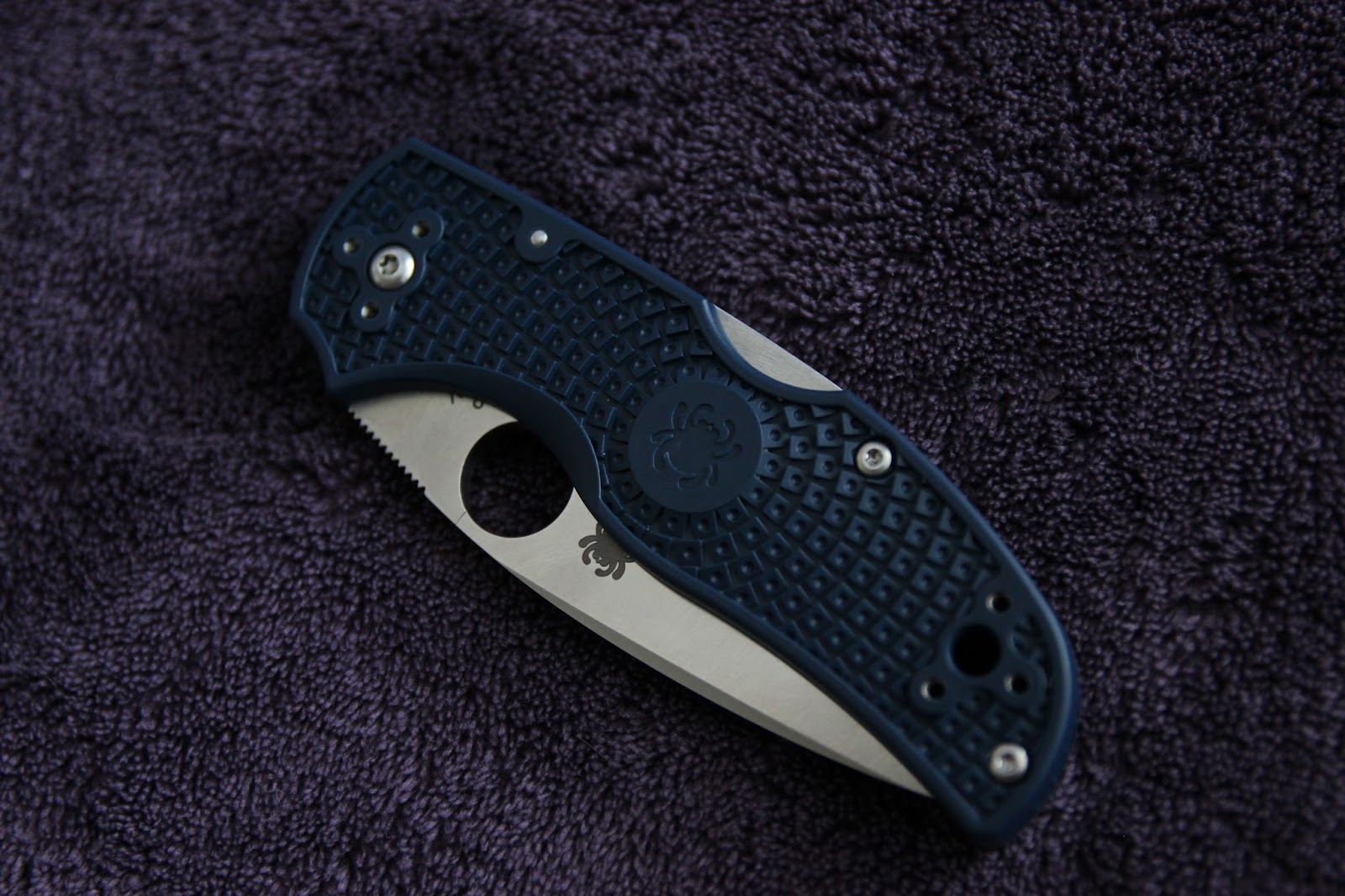knifegirlAlly: Spyderco Native 5 Review