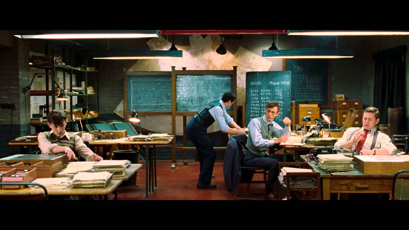 MOVIE REVIEW: THE IMITATION GAME (2014) ~ GOLLUMPUS