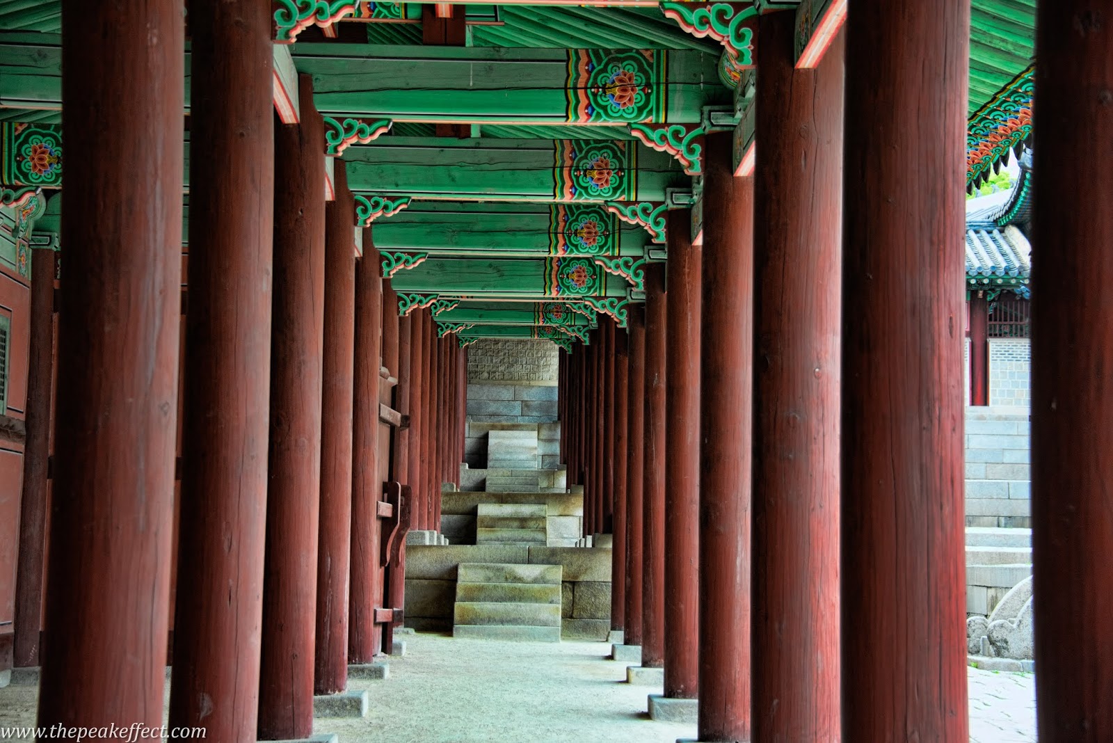 The Peak Effect: Seoul Temples, South Korea