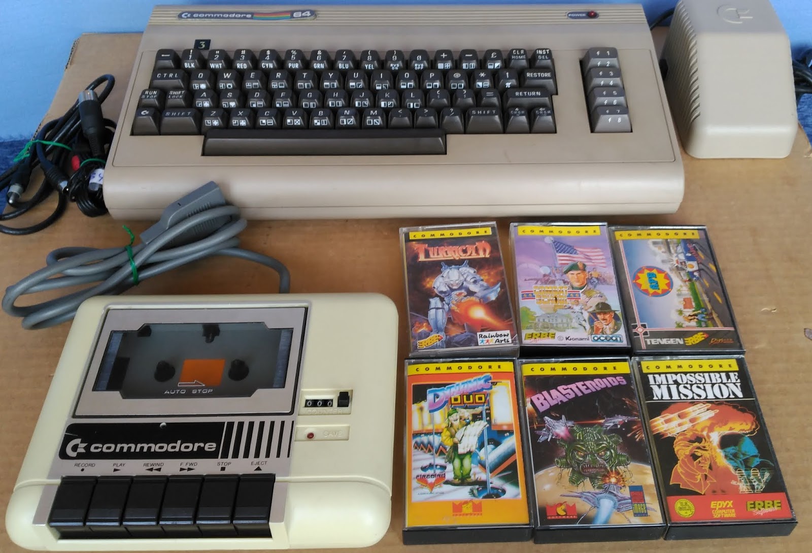 Retro Ordenadores Orty: Commodore 64 (primer modelo, versión C64-3 ...