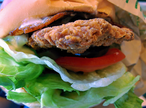 Smooch Food: Lunch at Triple O's