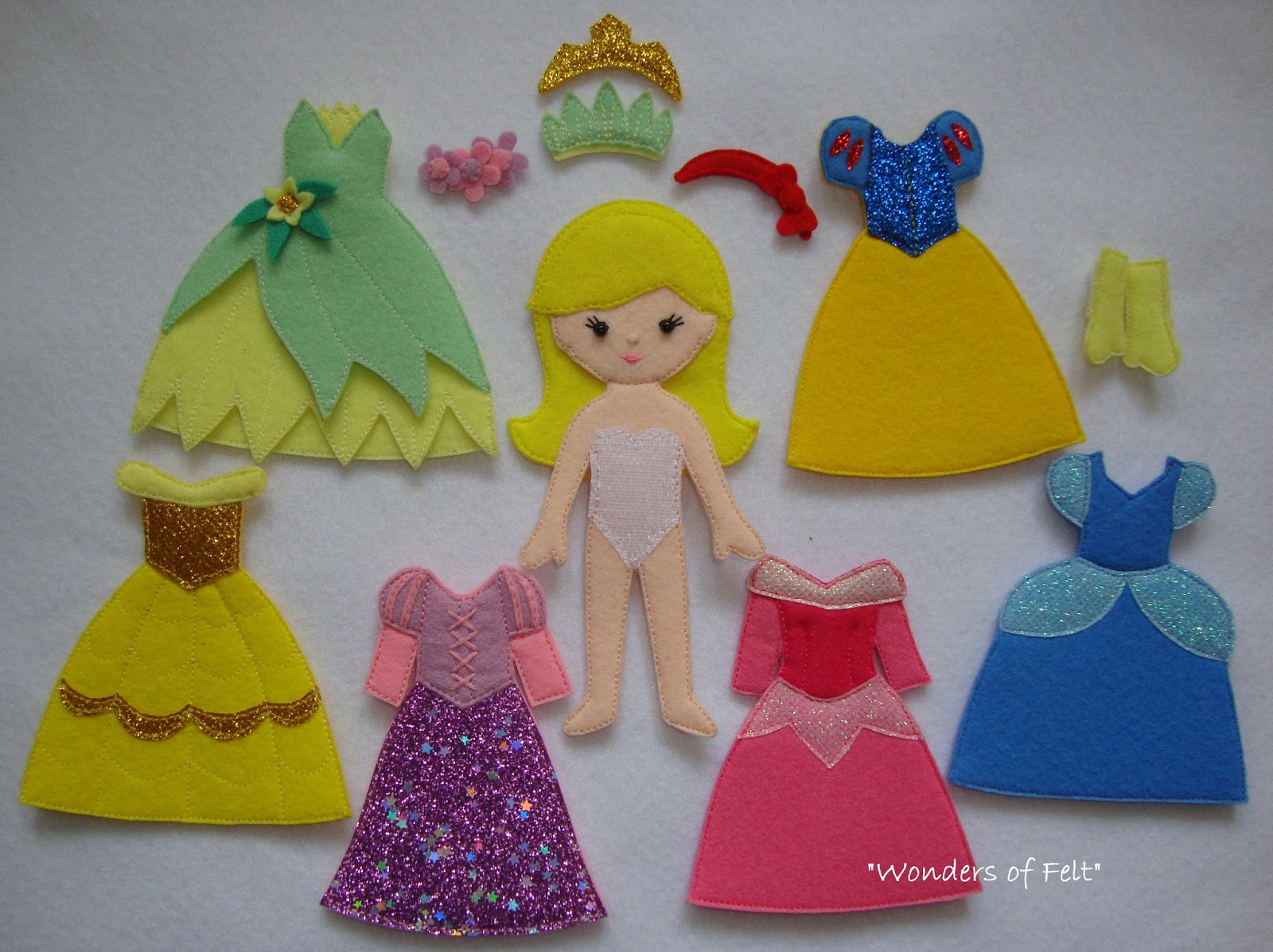 *Wonders of Felt*: Гардероб принцессы