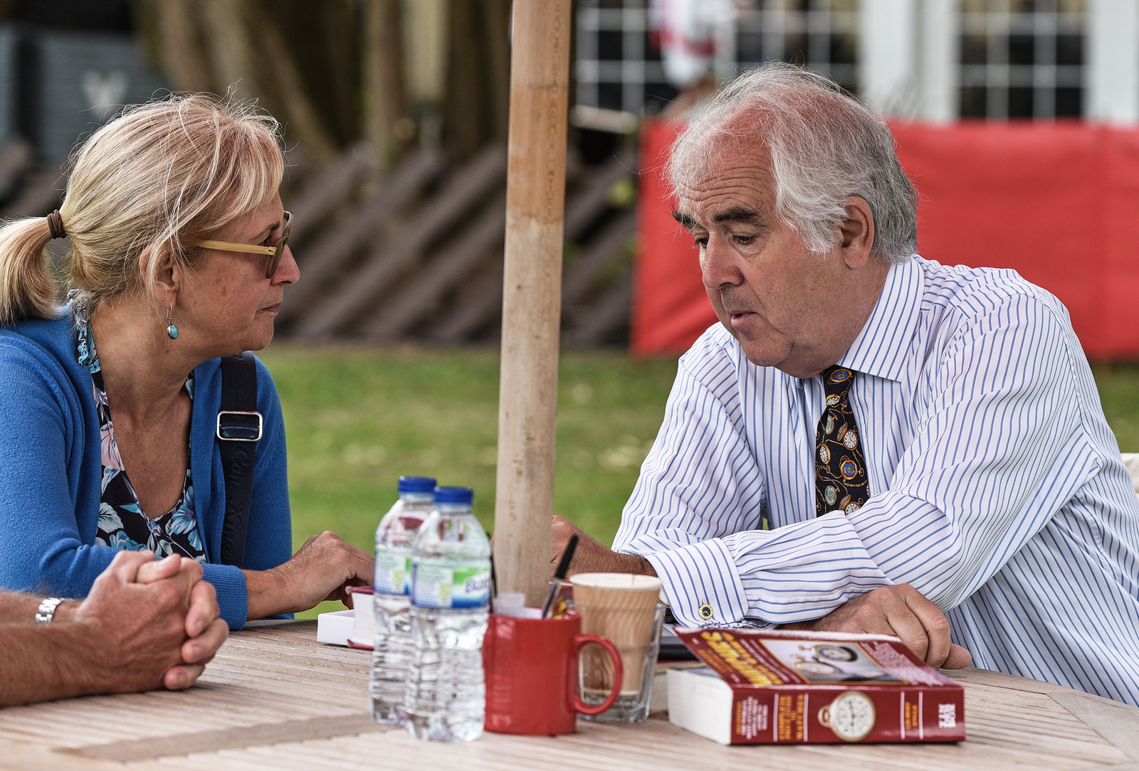 Life Online: Reportage