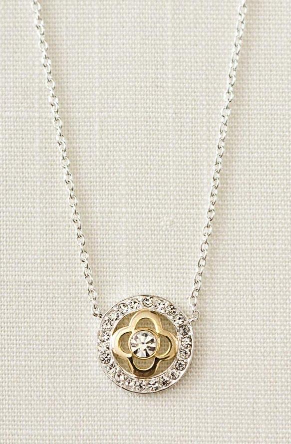 ROSEystyle: Green with Envy and Stella and Dot Giveaway!!