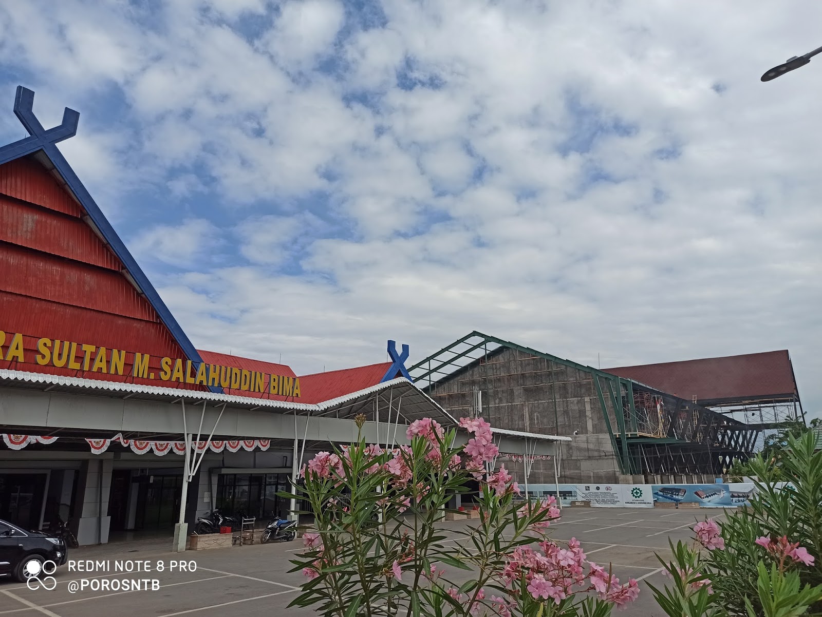 Terminal Bandara Bima