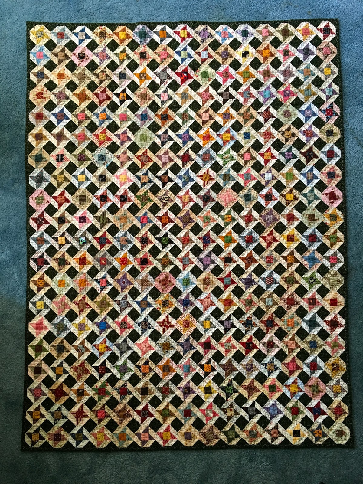 Susan's Quilt Creations: "Among Friends @ Spool Girls" Finished