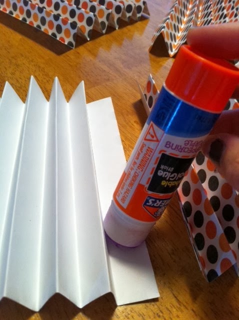 Paper Fan Tutorial | Sweet Orange Fox