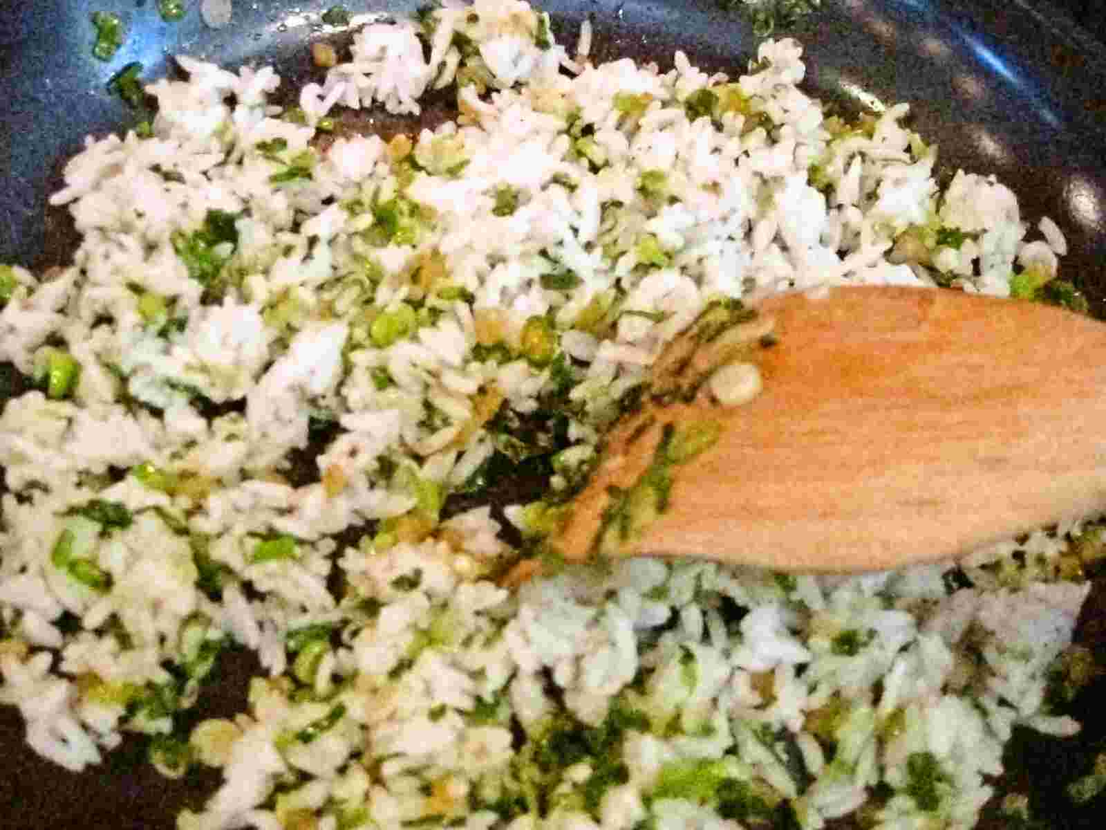 Recipes for Tom: Negi to tamago no shami chaahan / fried rice with ...