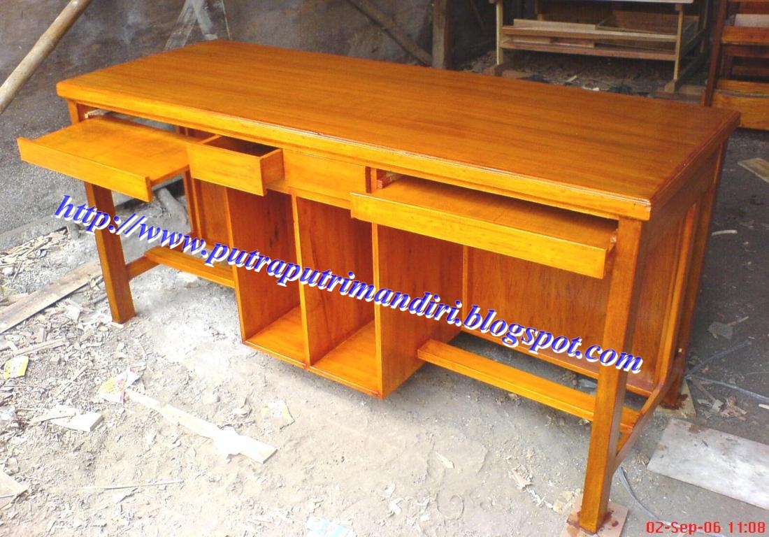 KURSI MEJA SEKOLAH DAN KANTOR: Aneka Design Meja Komputer