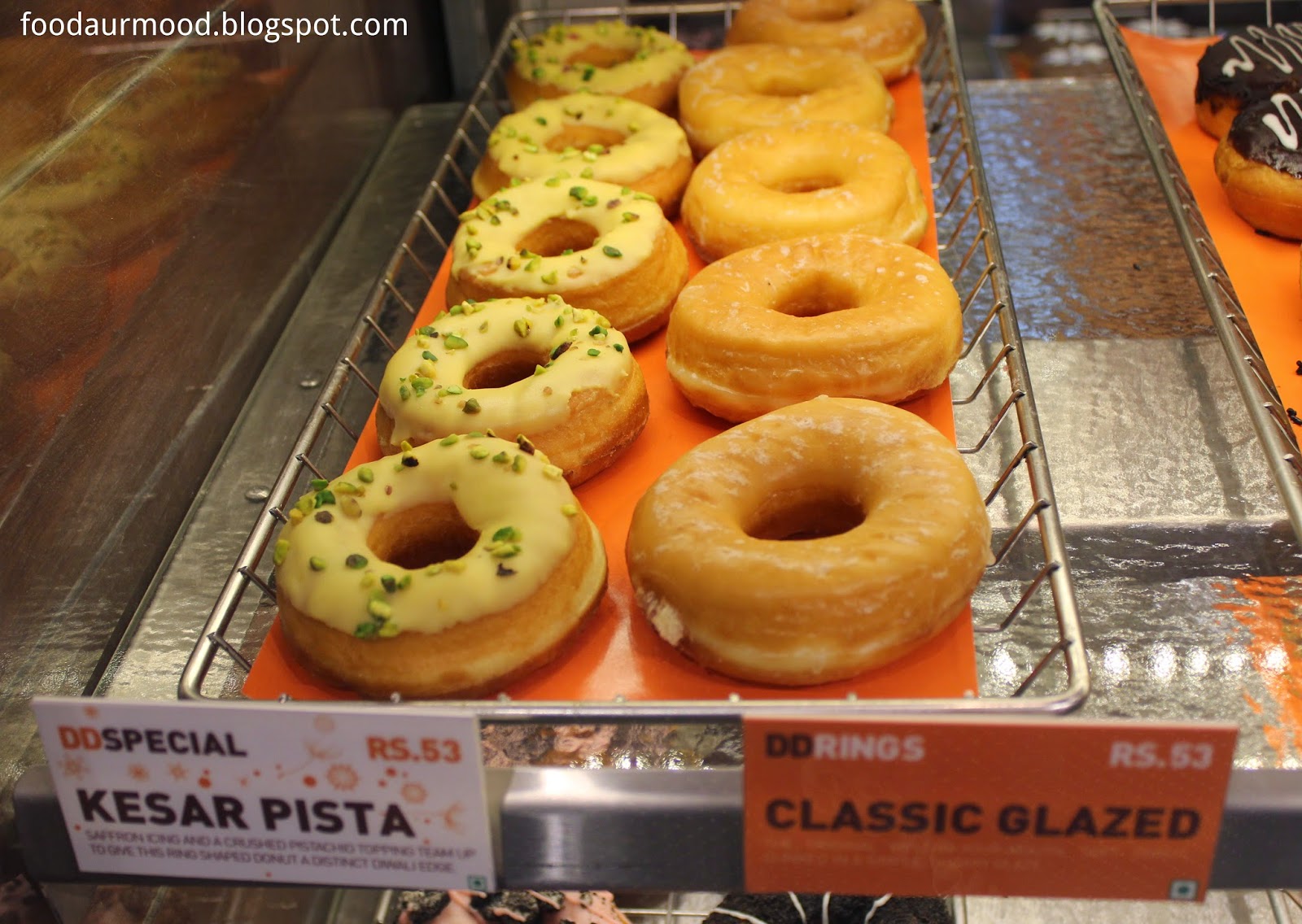 Dunkin Donuts Signature Store at Connaught Place Just Got A Makeover ...