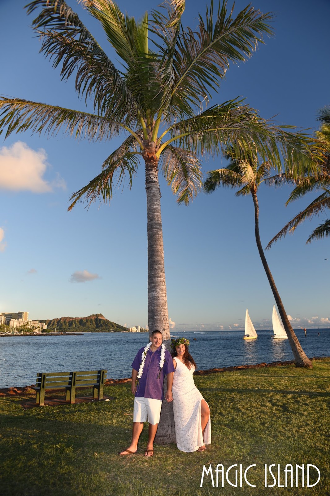 Hawaii Sunset Weddings: Magic Island Sunset Wedding