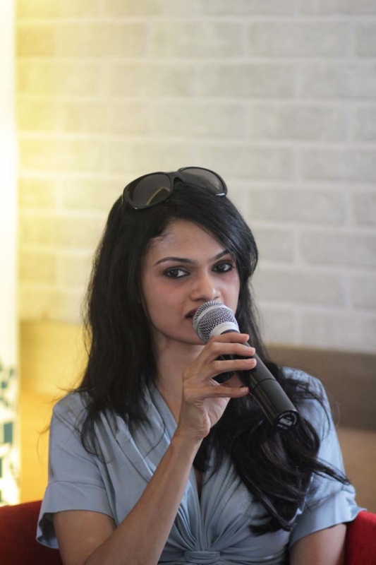 Glam Gallery: A hot collection of RJ Suchitra in Coffee day