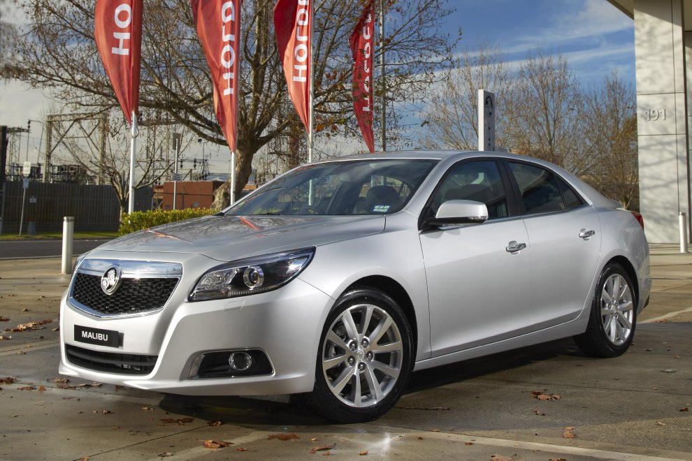 Holden Malibu first view - Types cars