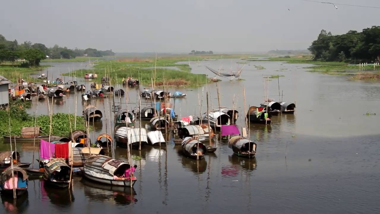 Learneng: River Gypsies in Bangladesh