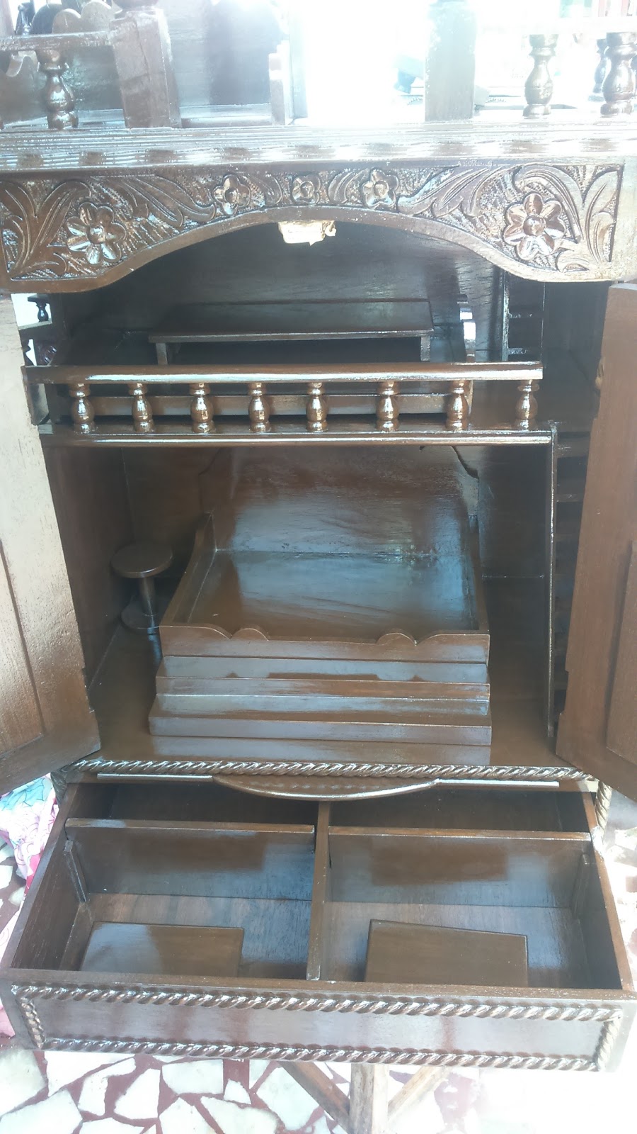 D. B. Furniture: Pushtimarg temple for Kanhaji