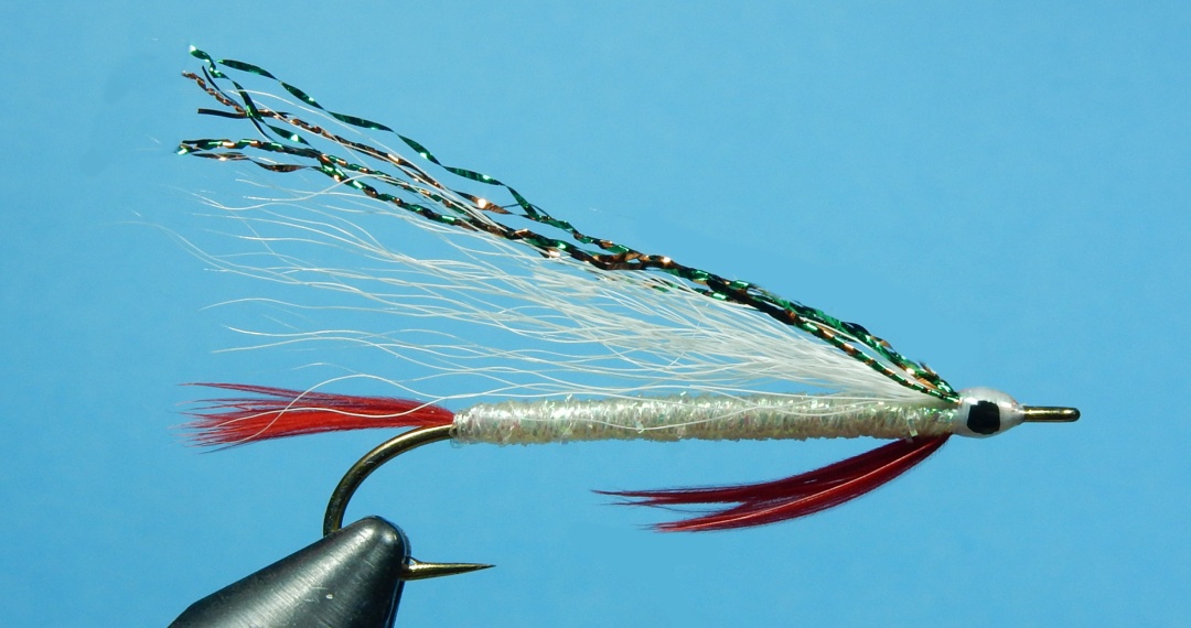 Flytying: New and Old: Little White Streamer
