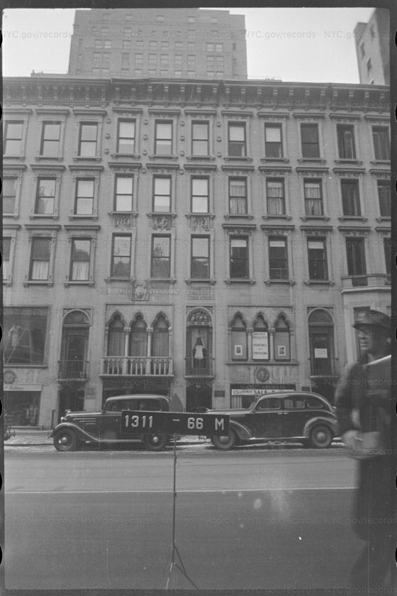 Secondat: Caroline Hague