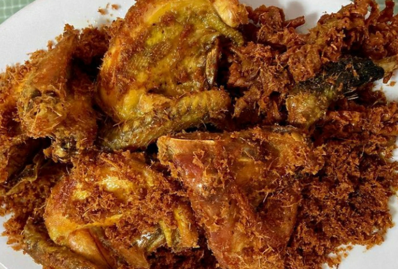 Cara Membuat Ayam Goreng Serundeng Yang Lezat dan Gurih