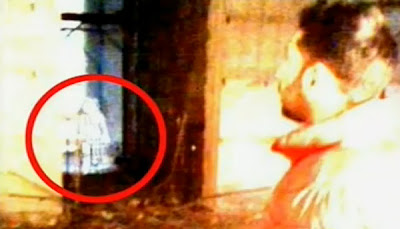 ITALIAN WORKMEN GET SPOOKED BY MUSEUM GHOSTS UPDATE - GHOST CAUGHT ON ...