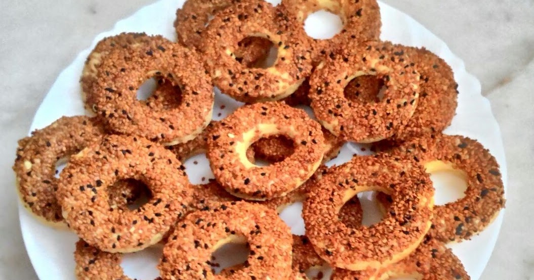 ELİFLİVAKİTLER: SUSAMLI SİMİT