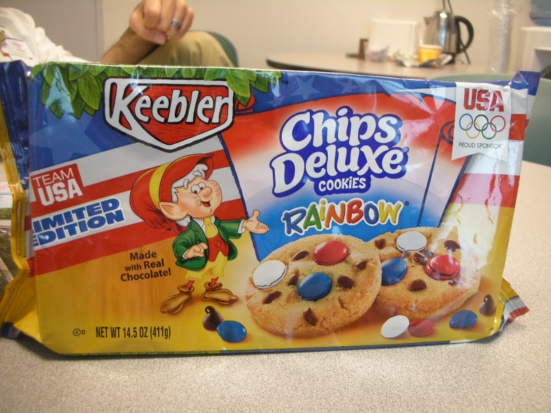 Cake Hour Cackle: The Keebler elves brought some team USA cookies but ...