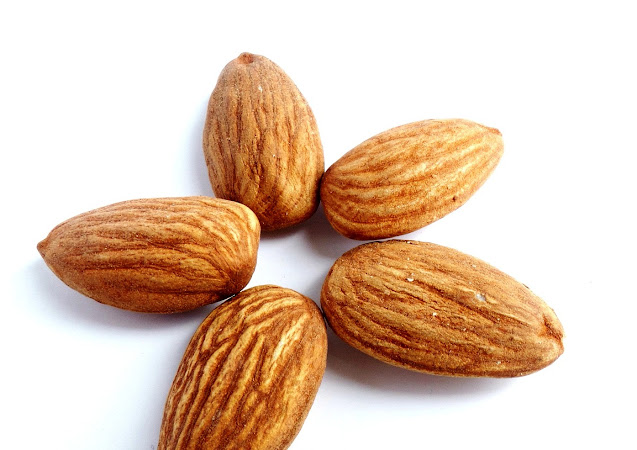 Top 6 Amazing Powerful Health Benefits Of Almonds