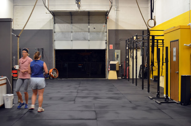 Jes' CrossFit Blog: Tangletown CrossFit