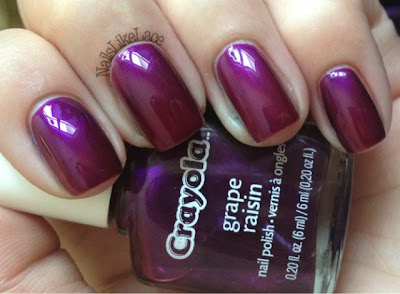 NailsLikeLace: Five Days of Crayolas: Day 3 - Grape Scented Nail Polish