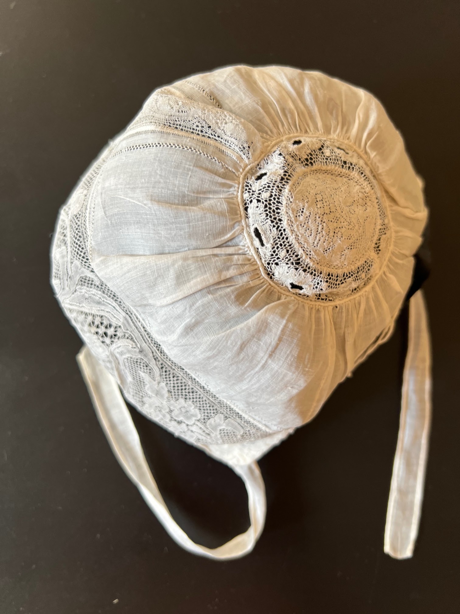 Buyer & Seller of Antique Lace, Fine Linens, Vintage Clothing, Haute ...