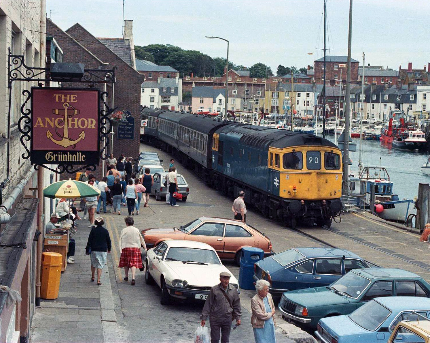 transpress nz: boat trains of Weymouth along the quay