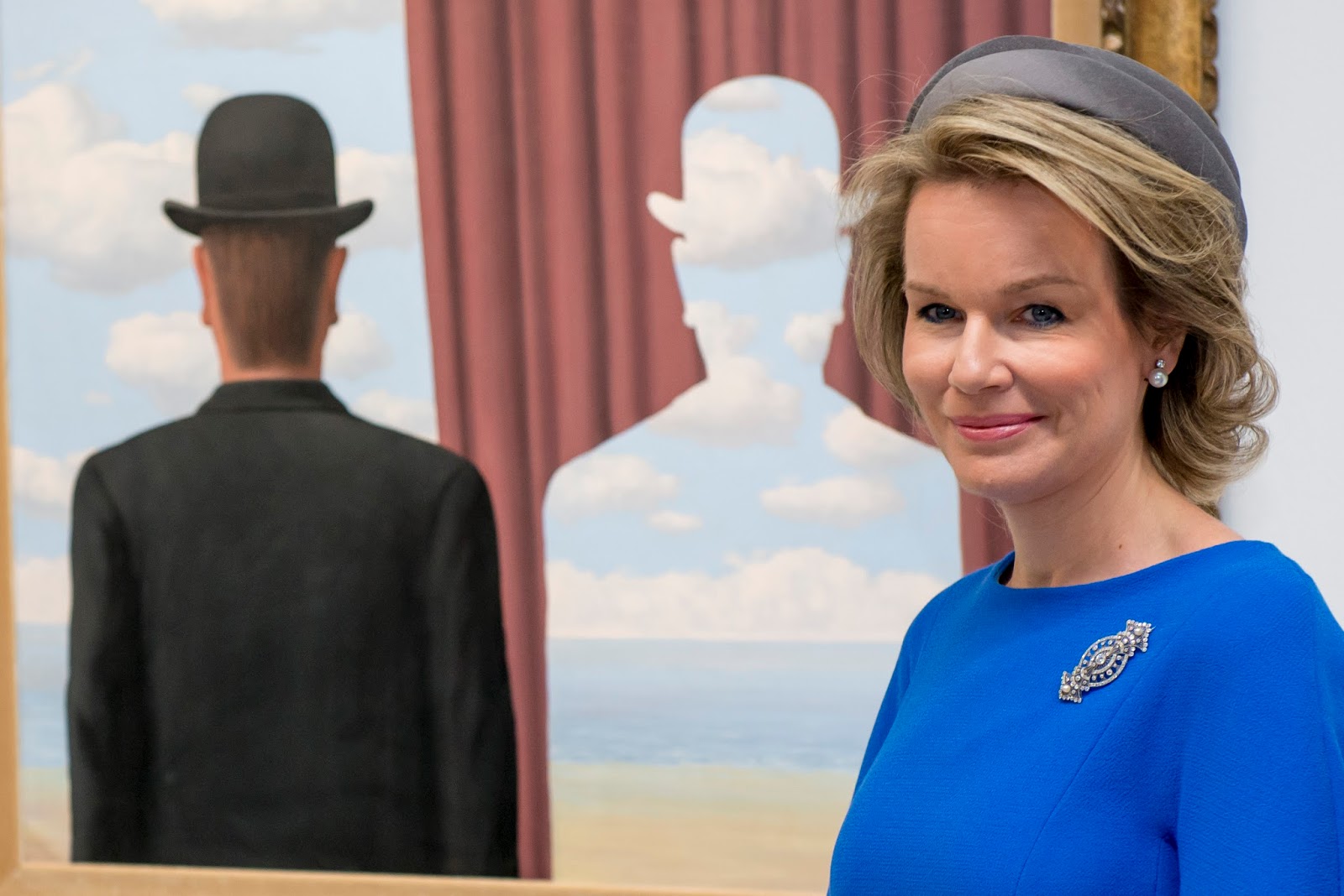 Queen Mathilde: Expo: Magritte & Hergé