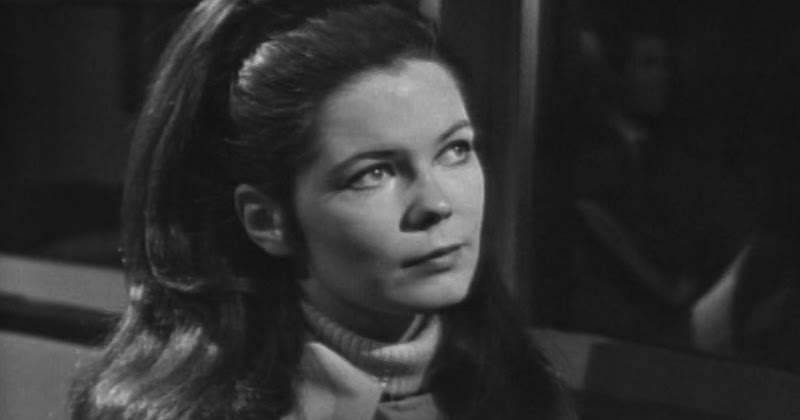 Random Fandoms: Dark Shadows character profile, Victoria Winters/Maggie ...