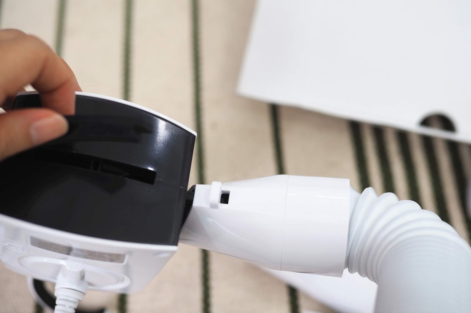 【開箱】帶著走的『干衣機』？Futurous Dry Angel 微型烘衣烘鞋機 myfeel 品感覺（折扣碼：MYFEELJEZ @ 潮流 ...