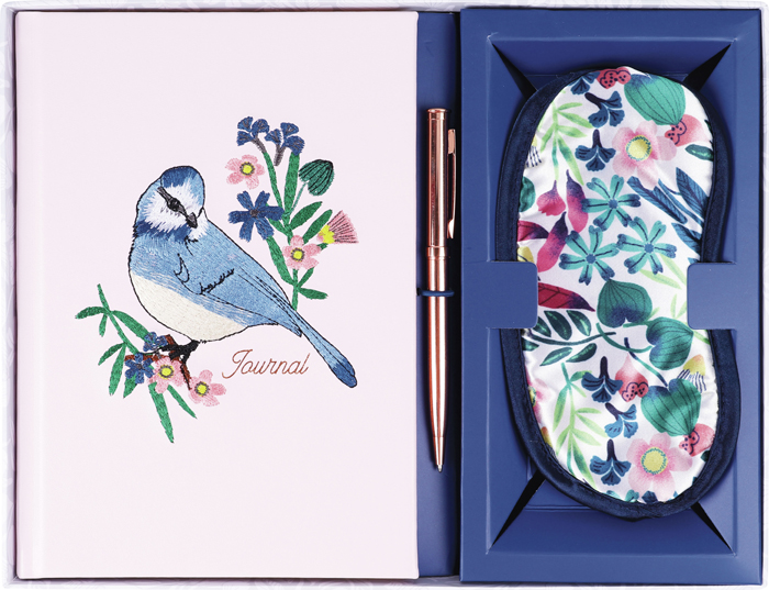 print & pattern: PAPERCHASE - latest collections