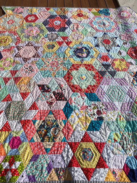 Smitten Quilt : Ta-Dah! - Samelia's Mum