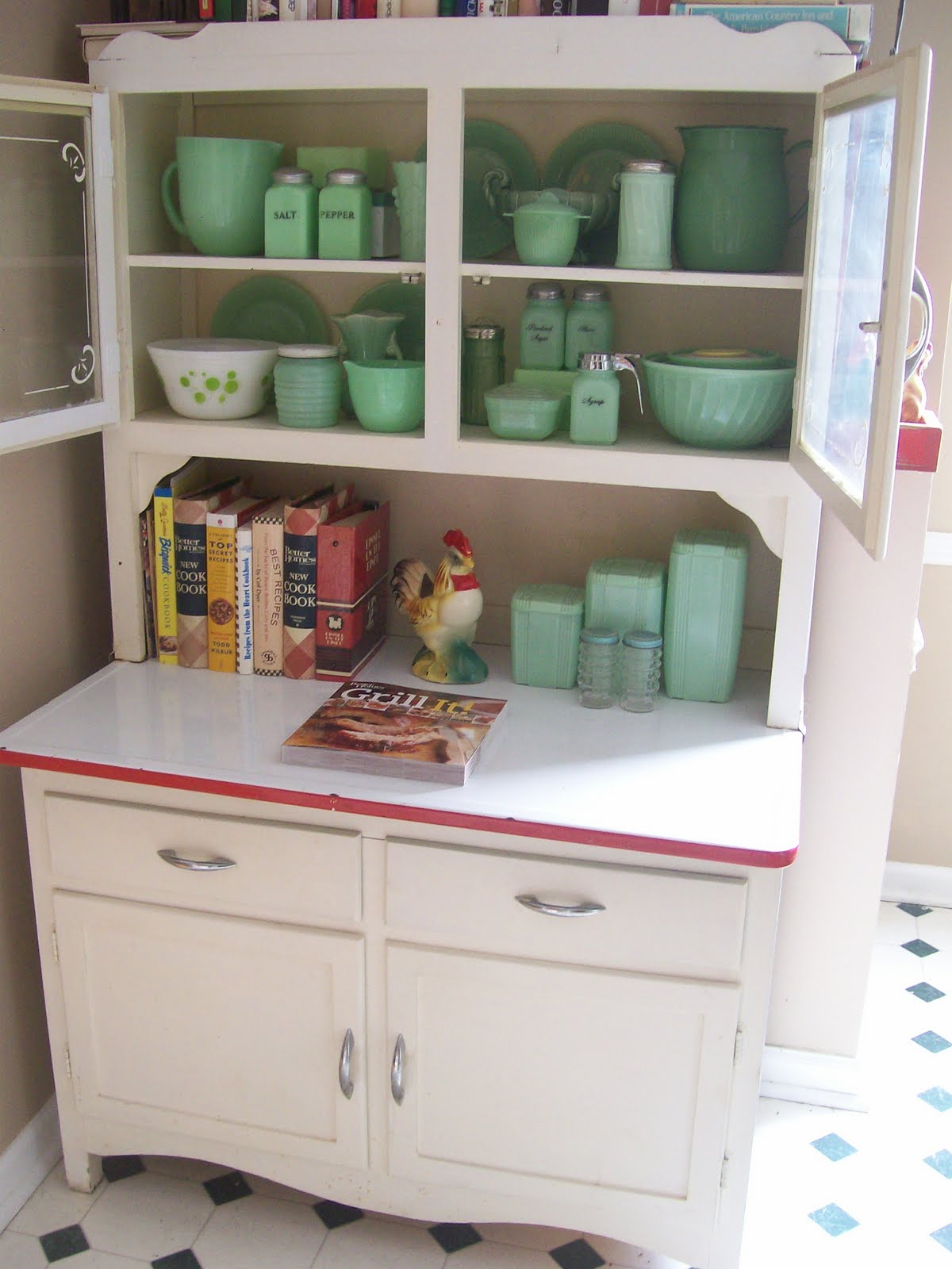 014.JPG (1200×1600) | Vintage kitchen cabinets, Vintage cabinets ...