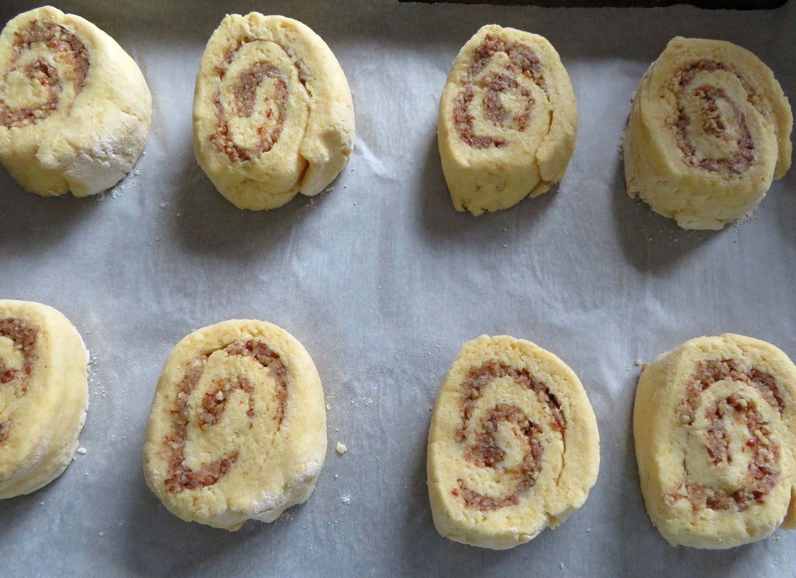 Pecan Swirl Strawberry Shortcakes | The English Kitchen