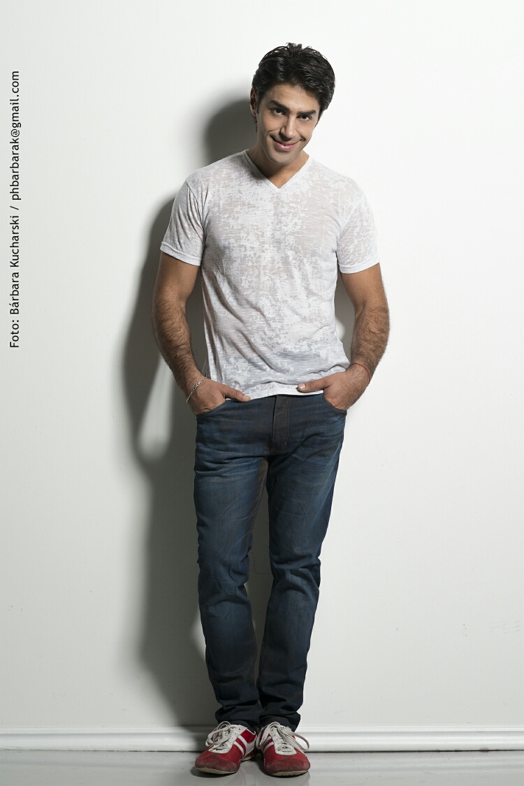 Alejandro Cupitó junto al Circo "MERLIN" en Vacaciones de invierno ...