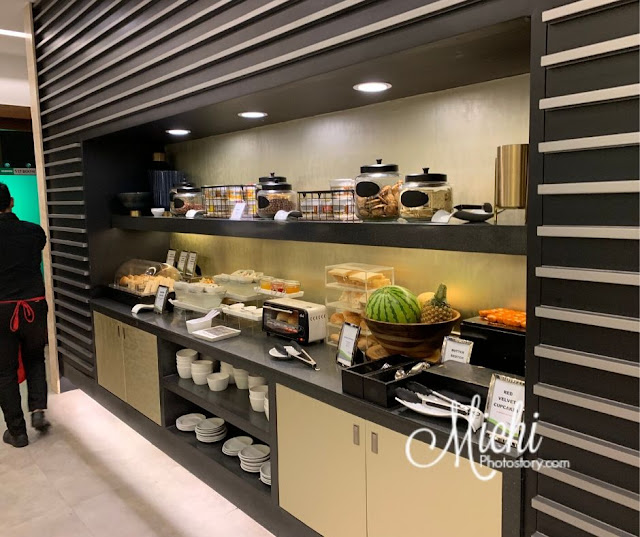 Michi Photostory: Glimpse of PAGSS Airport Lounge at NAIA 1