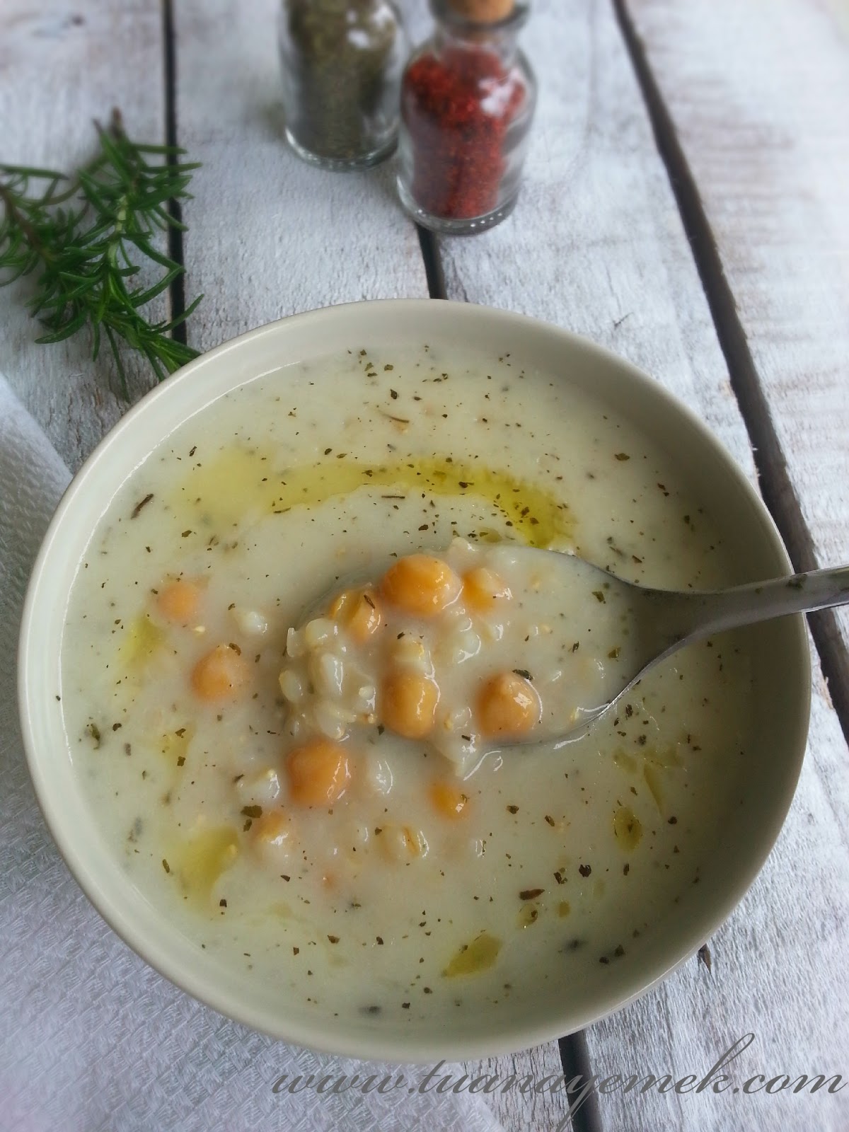 TUANA MUTFAK: TOYGA ÇORBASI