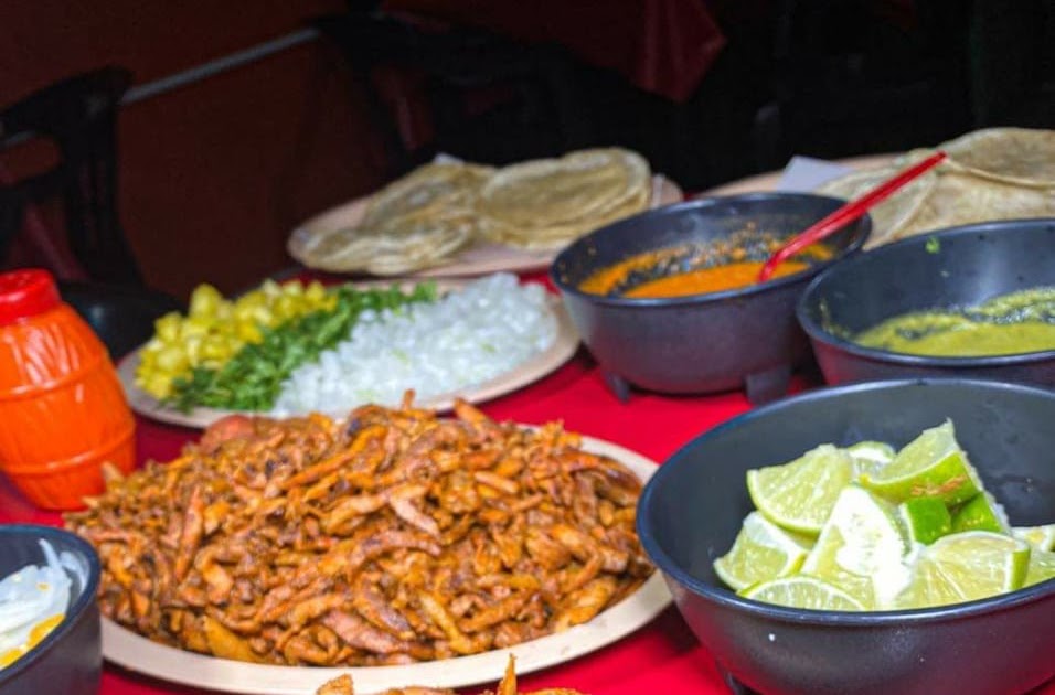 LA BARDA TACOS Y TORTAS