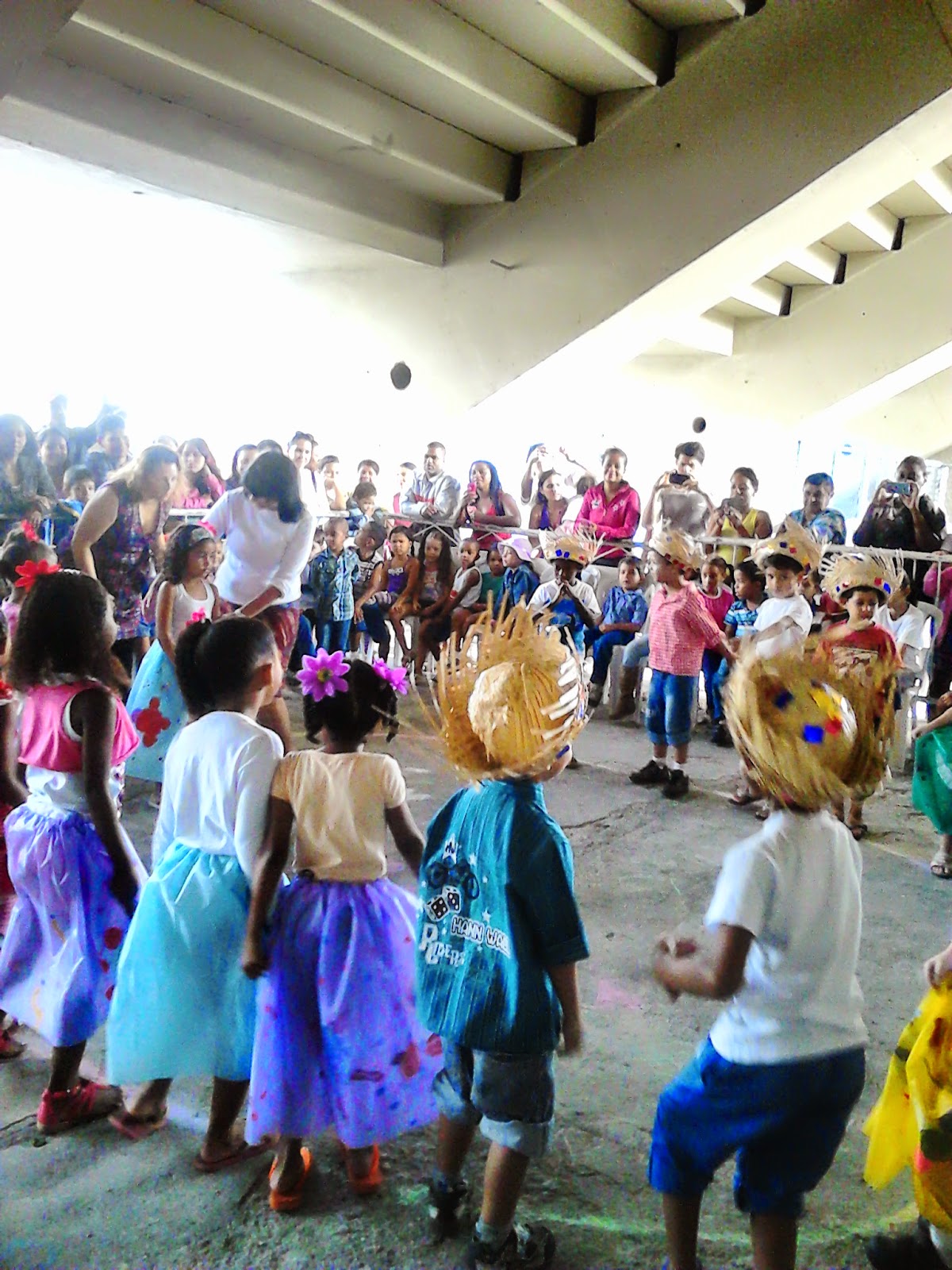 Educação Infantil: Desfilando Valores e Cultura - 2014