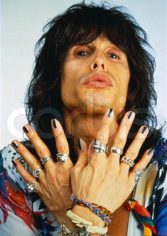 gussied: Steven Tyler inspired nails: