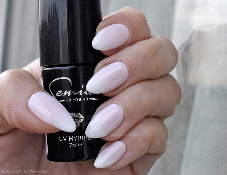 Agowe petitki: Baby Boomer z French Vanilla Semilac