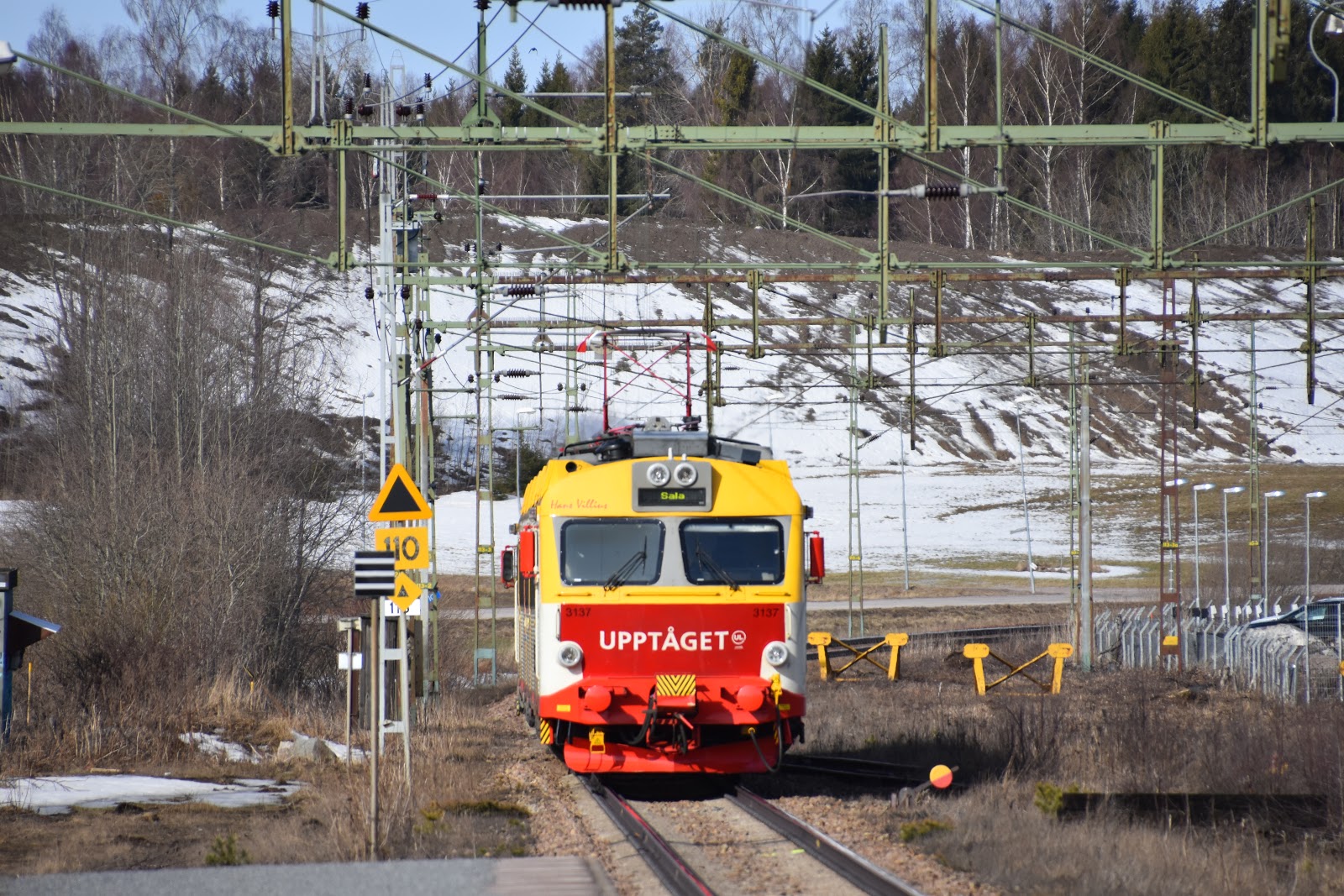 Trains and other things: Järlåsa, Broddbo, Vikmanshyttan, Ornäs