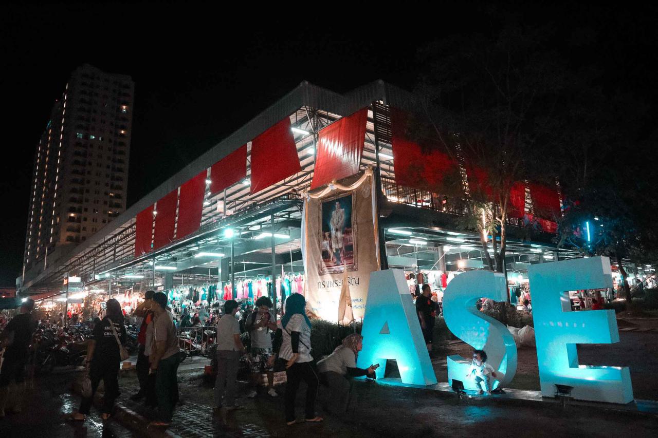 BERBURU KULINER DI ASEAN NIGHT MARKET, HAT YAI THAILAND | khairulleon ...