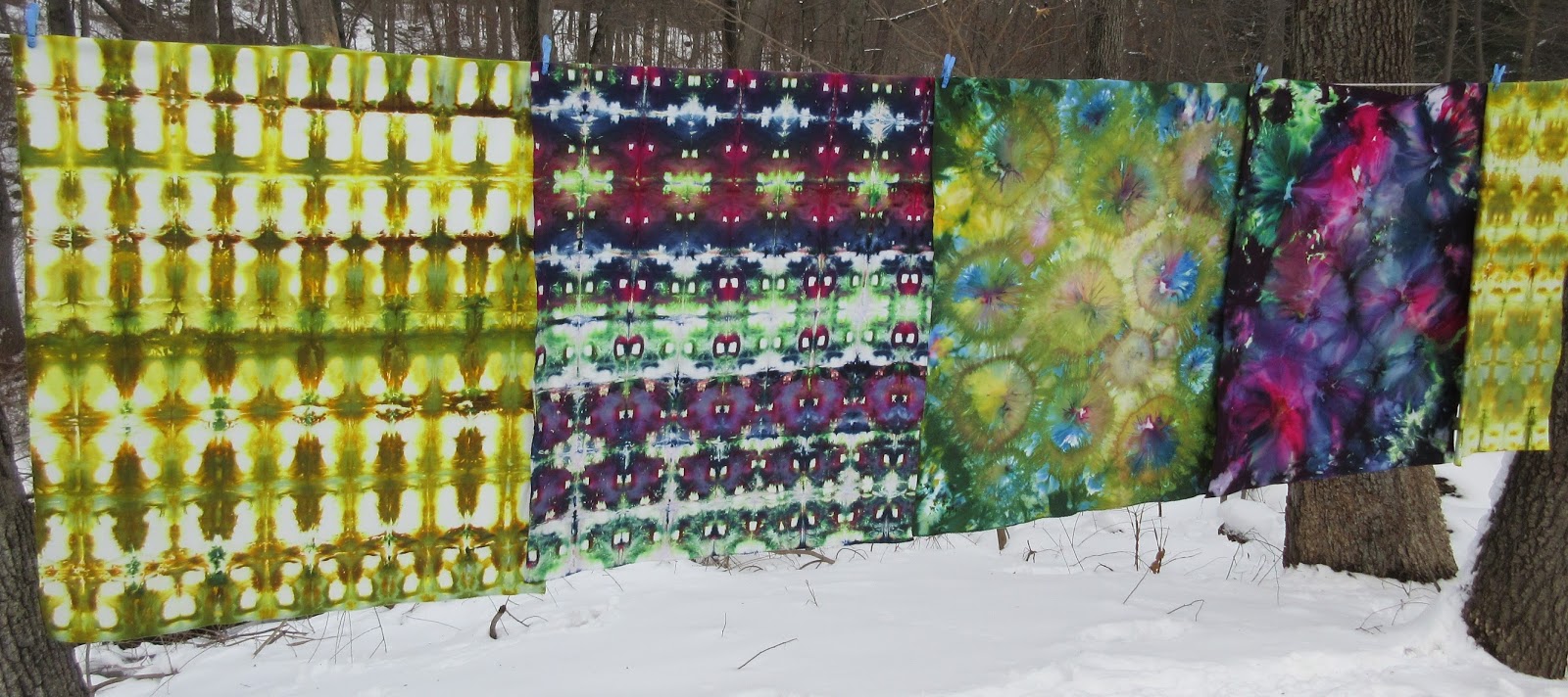 Carol R. Eaton Designs: 10" of Fresh Snow = Snow Dyeing Fun!