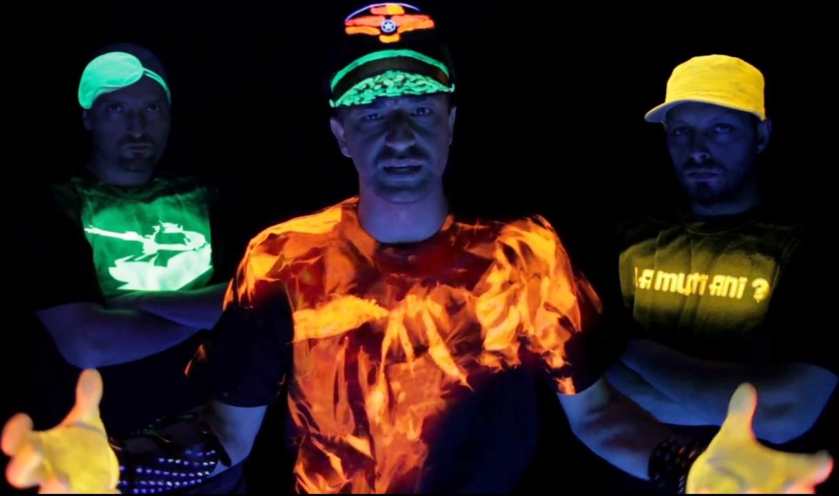 Atomic Music: New video: Parazitii feat Dan﻿ Lazar - Toate-s la fel