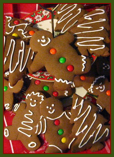 a lovely shore breeze....: Weekend Cooking...A Gingerbread Pentagon