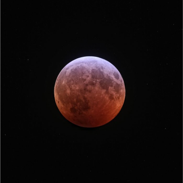 with free spirit: today on May 26 2021 a beautiful blood red supermoon